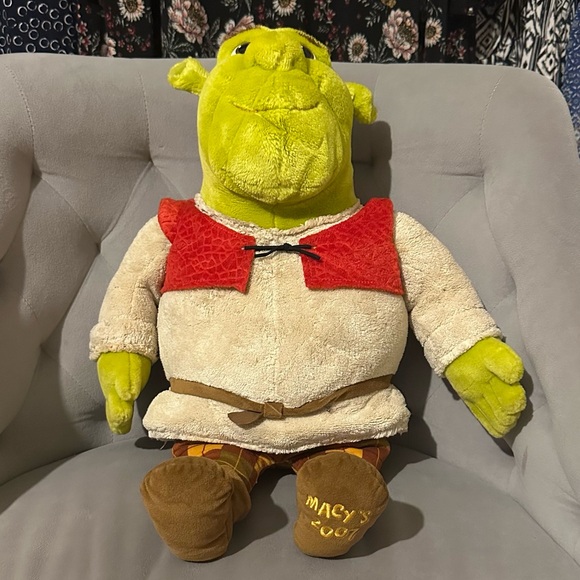 Dreamworks | Toys | Dreamworks Shrek Stuffed Animal Green And Red Macys ...